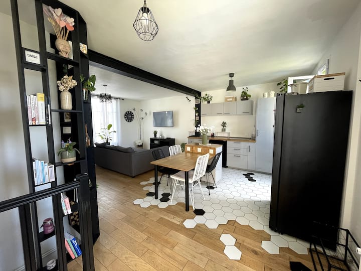 La Maison De Lily - Ibis Orly Chevilly Tram 7