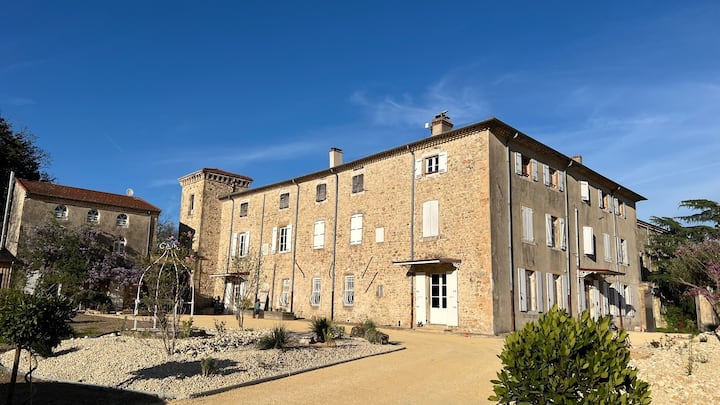 Suite De Tante Mizou
Château De Lemps - Tain-l'Hermitage