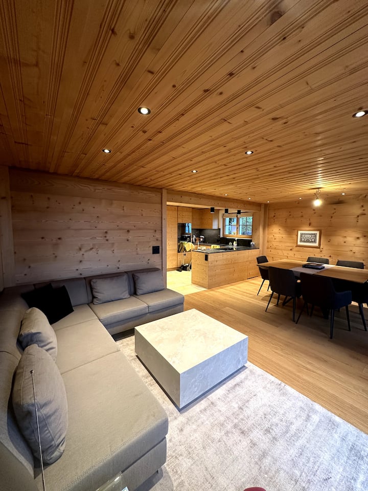A Charming, Cosy Swiss Home - Gstaad