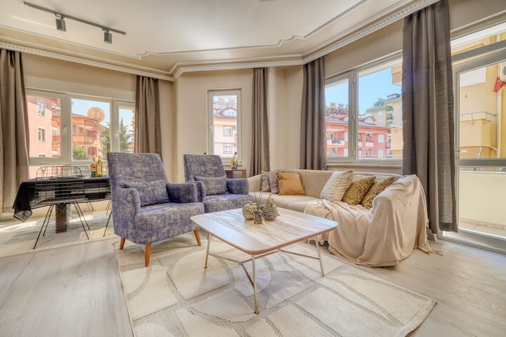 New Perfect Home Next To Sea In Heart Of Alanya - Alanya