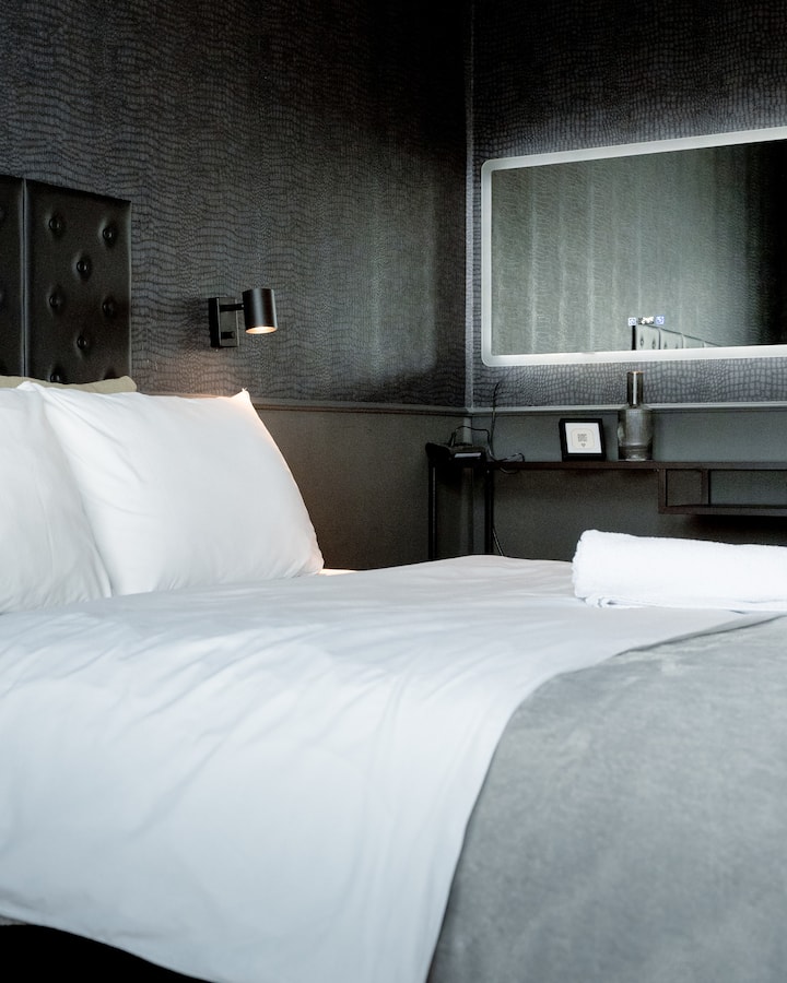 Premium 2-zimmer Apartment Mit Balkon In Bestlage! - Cologne