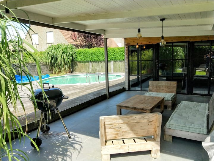 Tiny House Met Jacuzzi En Sauna - Ostende