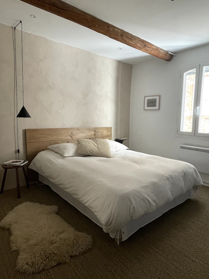 Chambre En Maison De Village - Venasque