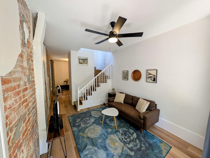 Fall Walks & City Art | Historic District Stay - Denver, CO