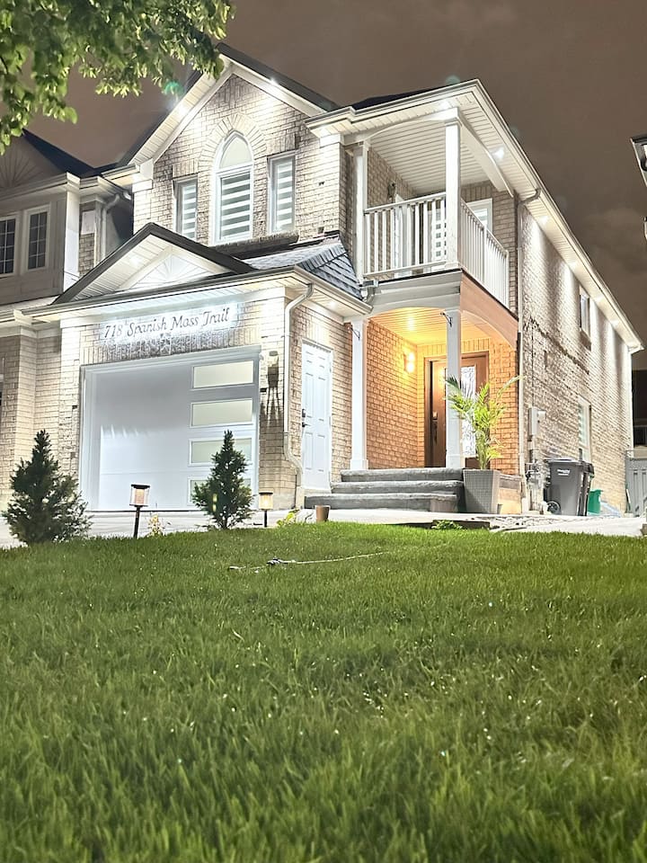 Modern 4br Home|train+airport+407|patio|2parking - Brampton