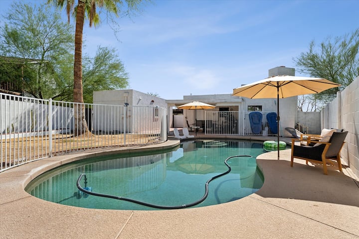 Phoenix Adobe Retreat W/ Pool & Access To Hiking - Phoenix, AZ