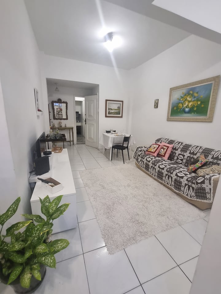 Seu Lugar Aconchegante No Leblon - Rio de Janeiro