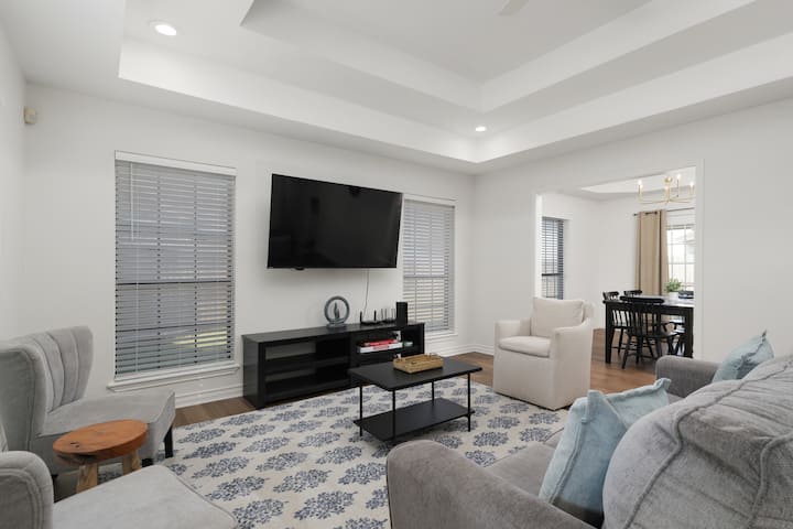 Entire House At Brownsville Country Club - Brownsville