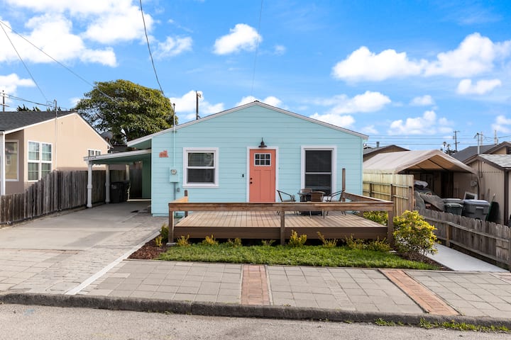 Cozy Beach Bungalow - Morro Bay, CA