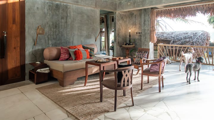 Baia Nest Villa 2nd Floor & Loft Near Surf Beach - Gubat