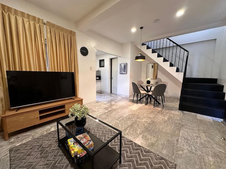 Two Bedroom Deluxe Apartment In Araneta City Cubao - Quezon City