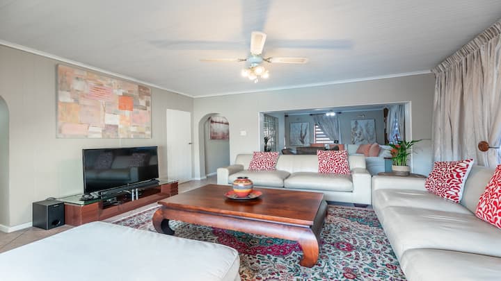 Myzen 5min To Canal Walk Mall  & Grand West Casino - Ciudad del Cabo
