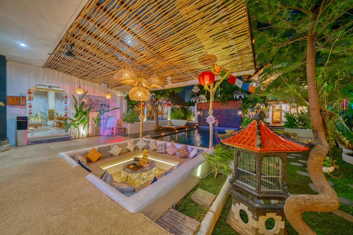 Astana 10 Bed Magic Villa - Bali