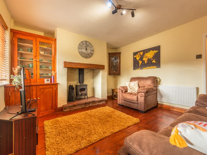 Cosy Miners Cottage - 아이어브릿지