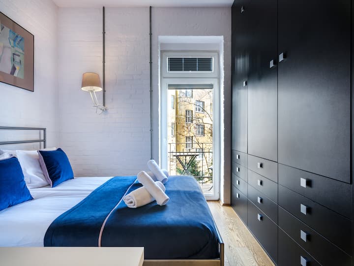 Loft Apartment Near Wawel Castle By Tyzenhauz - Krakow