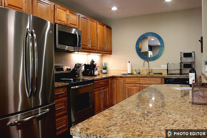 Relax & Explore – Sarasota Beaches & Downtown! - Sarasota, FL