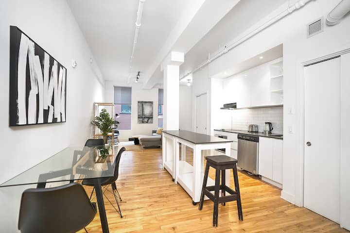 Spacious Loft In Le Plateau - Montreal