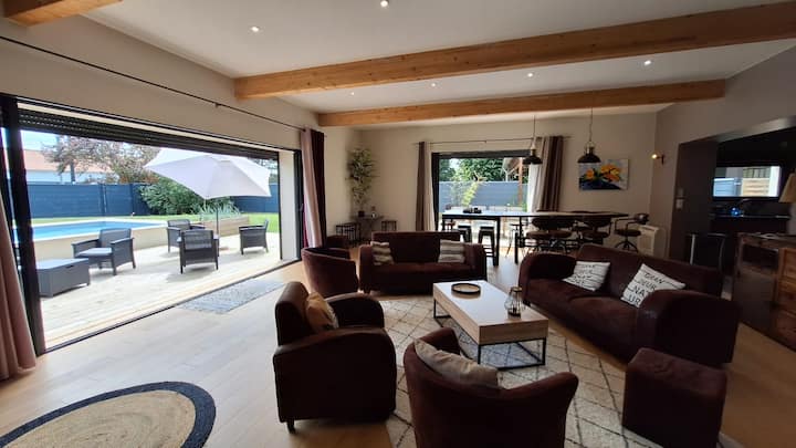 Gite Les Passages - 14 Personnes - Beaujolais