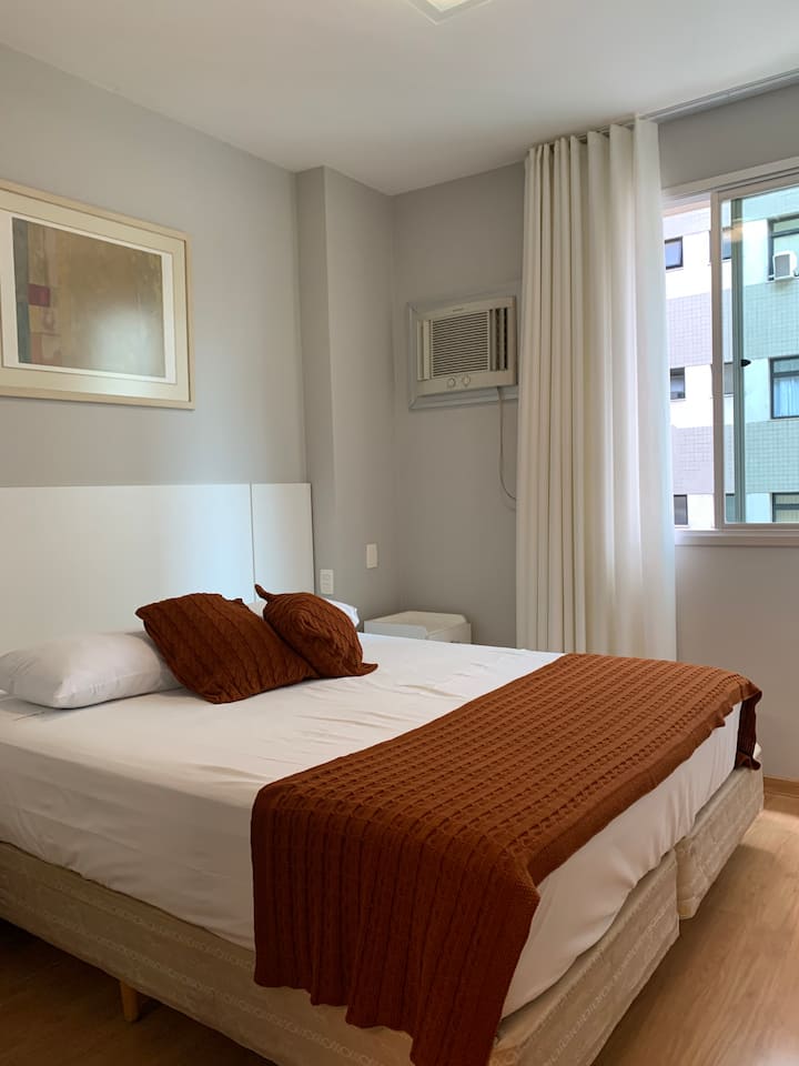 Flat Savassi Melhor Localização Com Garagem - Belo Horizonte