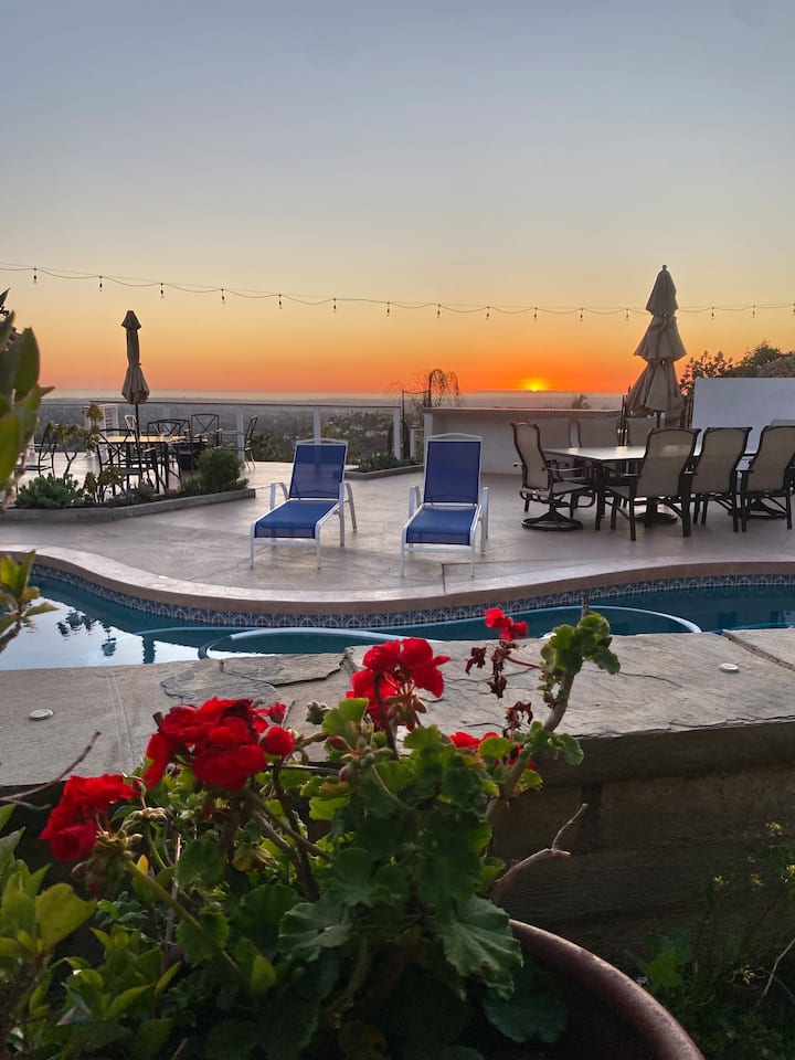 Ocean Sunset View Heated Pool Game Room Sleeps 12 - San Marcos, CA
