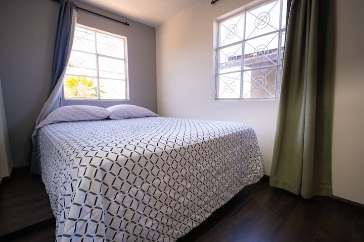 Queen Beds | Private Bath | Near Downtown | 200mb - Tijuana