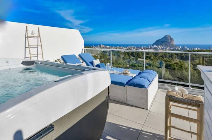 2 Br Penthouse With Panoramic Rooftop & Jacuzzi - Benissa