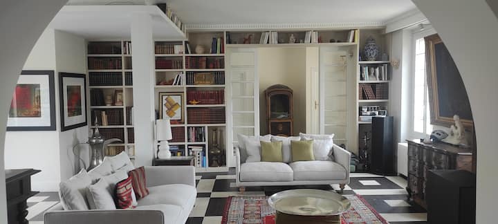 Villa Des Chênes, Maison Ancienne De Charme - Le Vésinet