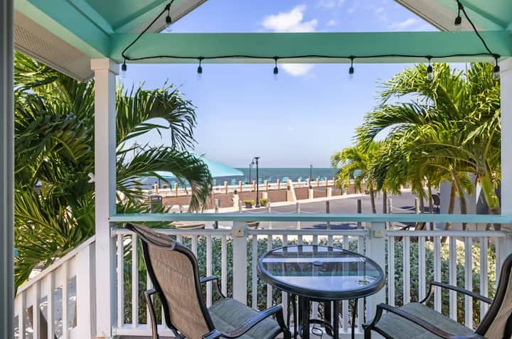 Waterview Keys Cottage W/ Sleeping Loft| Sleeps 7 - Marathon, FL