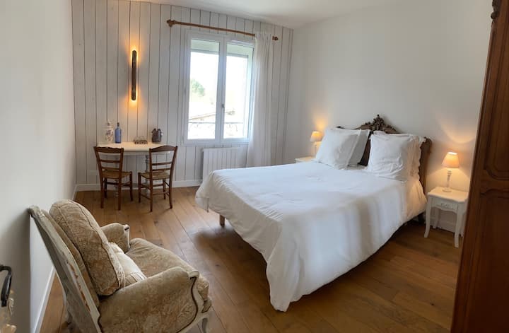 Suite Dans Une Réserve Naturelle - Aubeterre-sur-Dronne