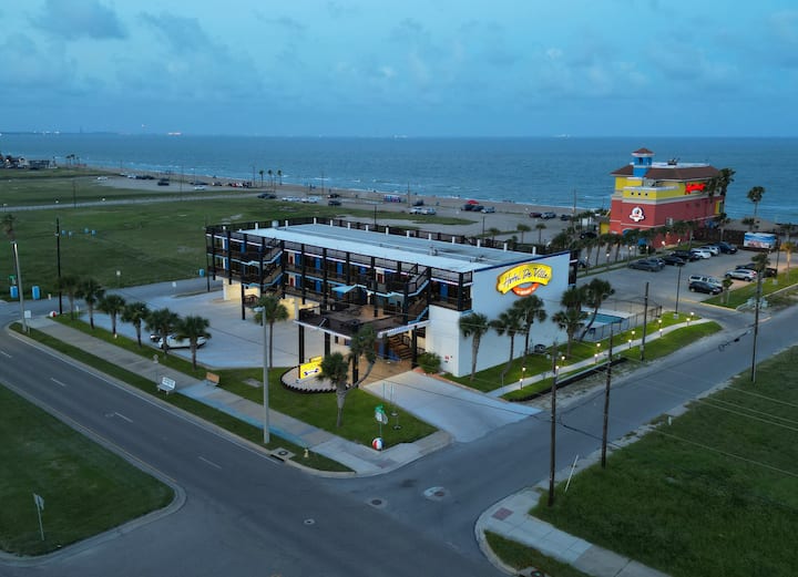 Queen Ocean View - Corpus Christi, TX