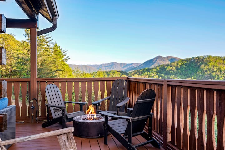Mtn Views*theater*hot Tub*game Room*natl Park* - Townsend, TN