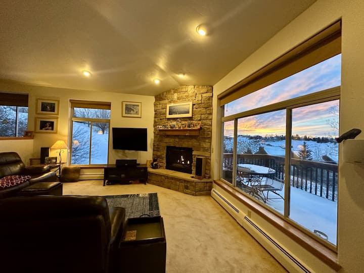 Chalet Wolffe- 30 Day Minimum - Edwards, CO