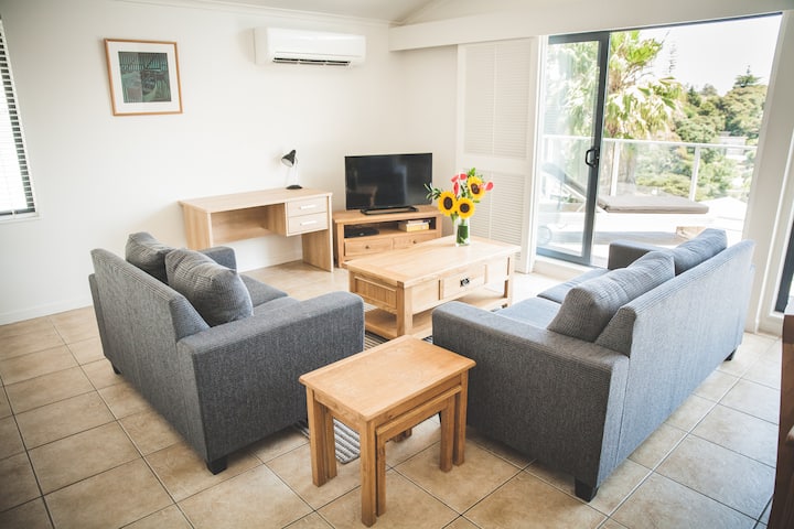 Partner Two Bedroom Villa - Waiheke Island