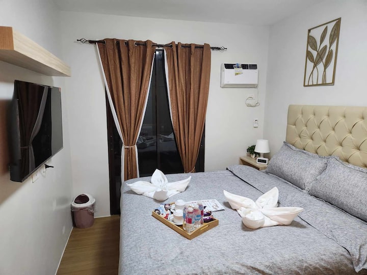 Cozy | Relaxing | Jtc Place @ Pine Suites Tagaytay - Tagaytay