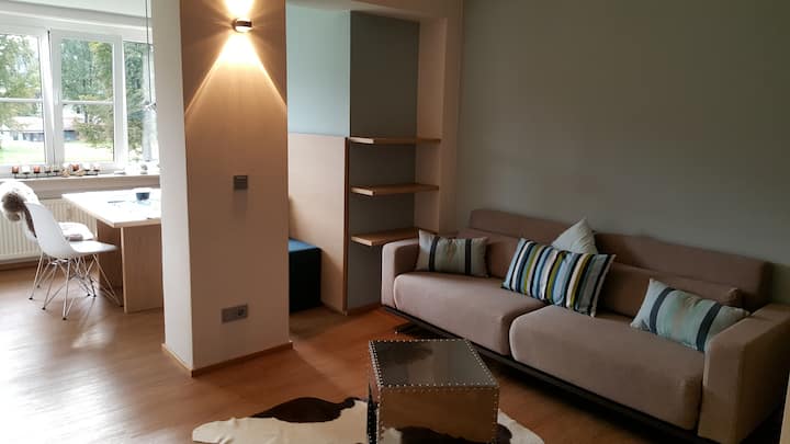 Open Plan, Design Apartment, Max. 3 People - Sonnenbichl