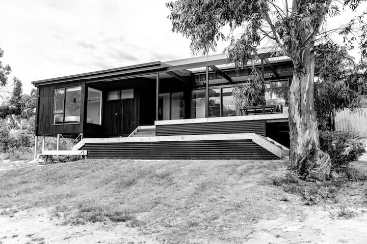 Winston's Beach House - Bicheno