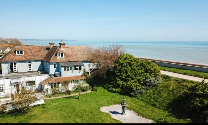 Luxury 5* Beach House For 6 With Sun Room & Sauna - St Mary's Bay