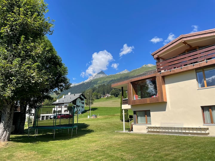 Neue Dachwohnung Mit 2,5 Zimmern In Brigels Gr - Obersaxen