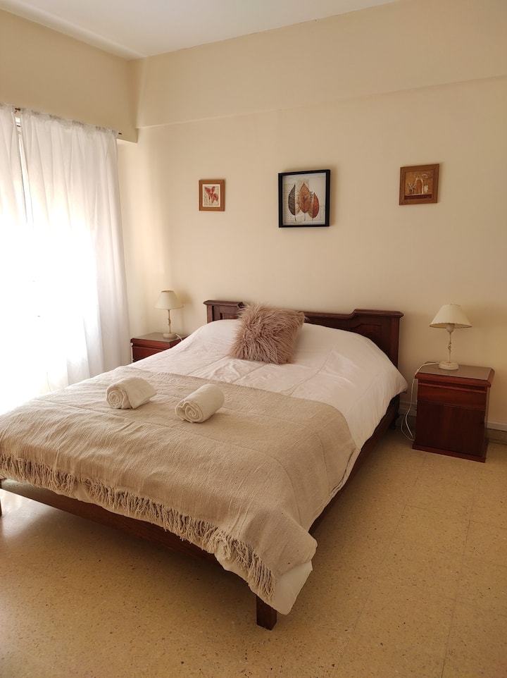 Practico Dpto Frente Al Casino• Plaza Colon• 2 Amb - 馬德普拉塔