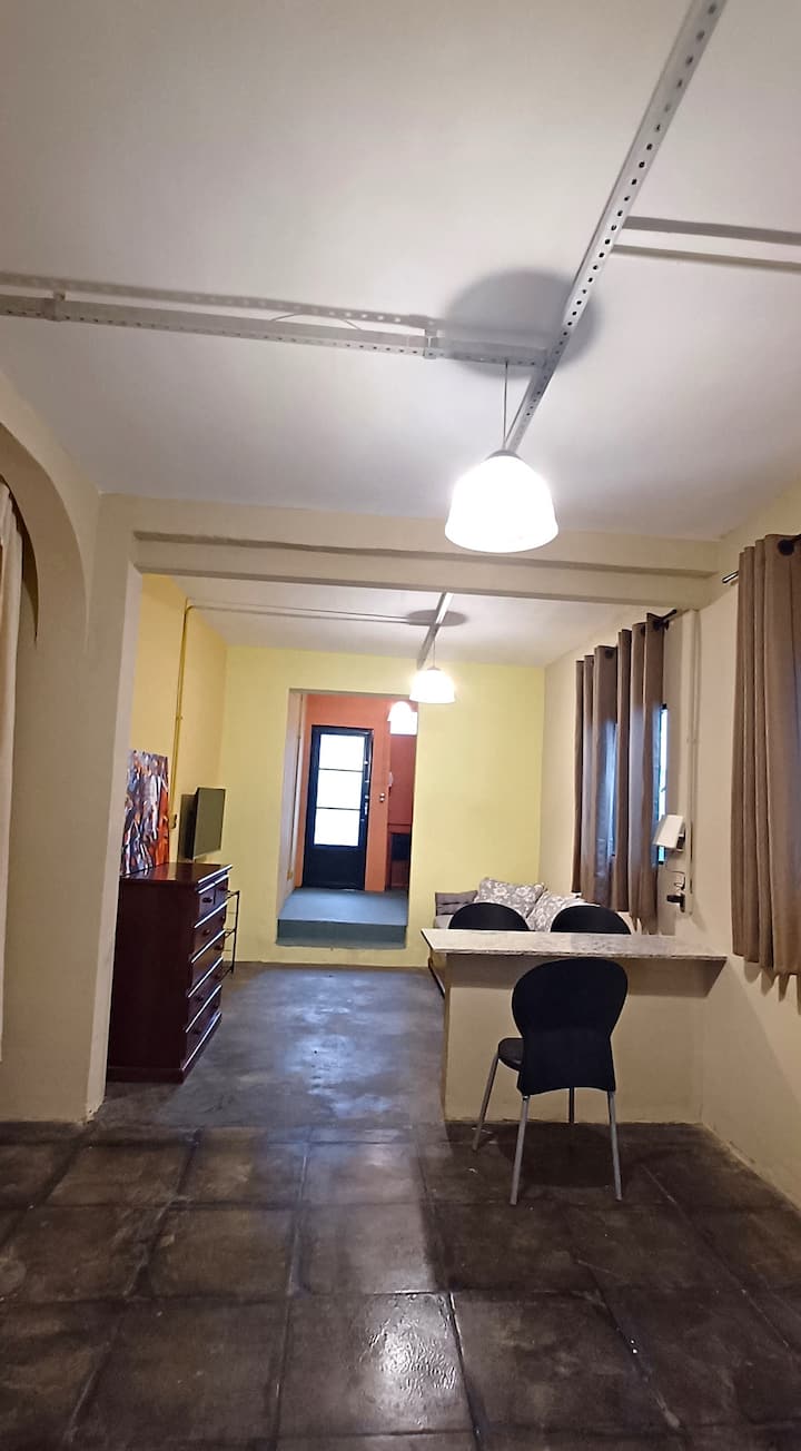 Casinha Bocaiúva Com Quintal- Santa Tereza - Belo Horizonte