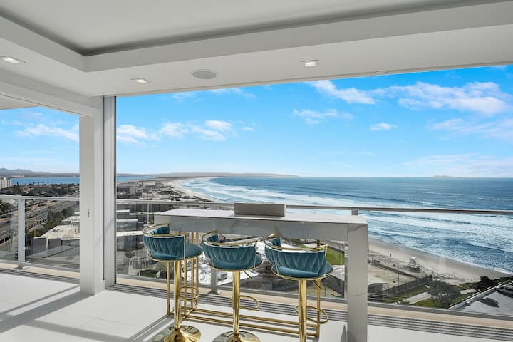 Outstanding Views - Coronado, CA