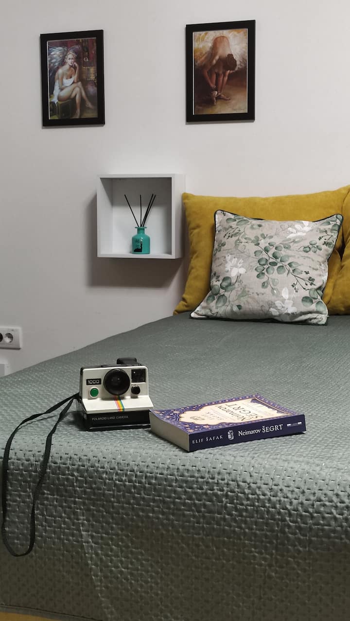 Sunny Belgrade Downtown Apartment - Square 59 - Belgrad