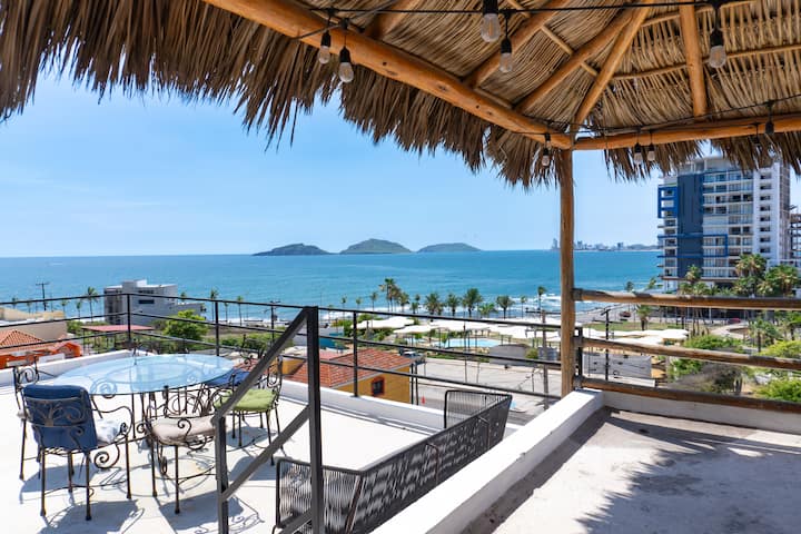 Modern Duplex Steps From The Malecón & Olas Altas - Mexico