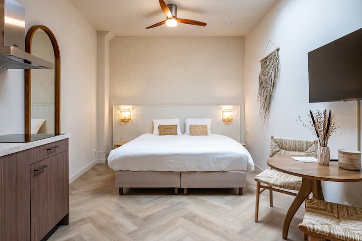 Bohemian At Grapèlli Boutique Hotel - Alkmaar