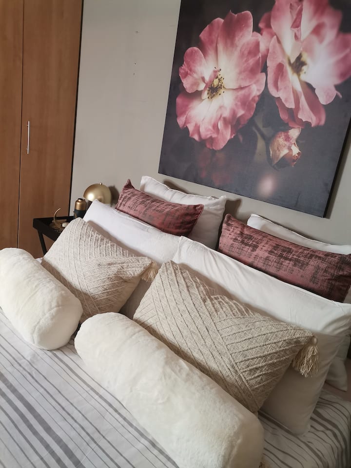 Drmbeautylounge And Guesthouse S - Bloemfontein