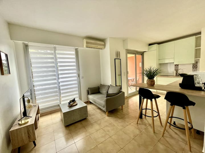 Studio Coin Nuit / Centre Antibes / Piscine Tennis - Antibes