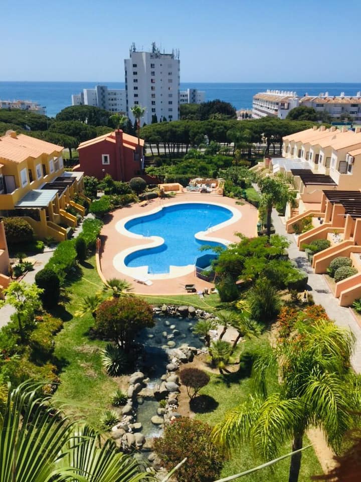 Charming Townhouse Near / Beach - Sitio de Calahonda