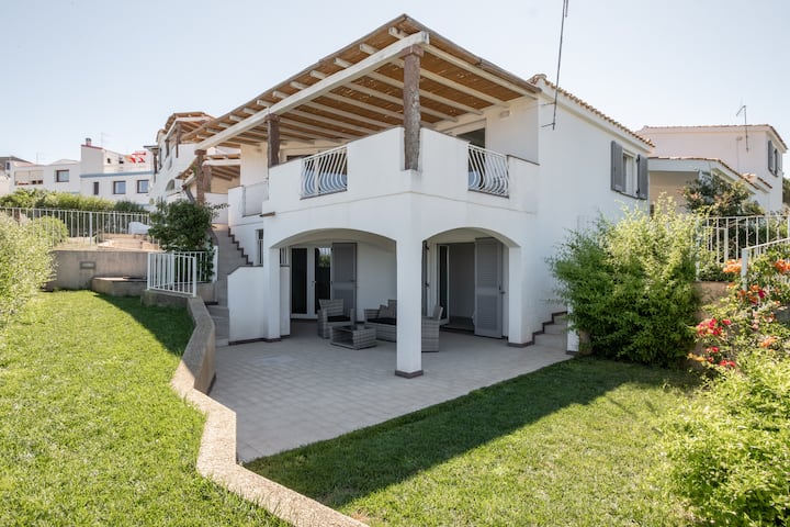 Casa Ostrica : Large Home With Wide Sea View - Calasetta