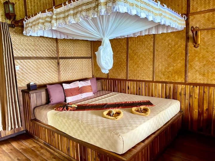 Bungalow With Balcony - Phi Phi Relax Beach Resort - Ko Phi Phi Don