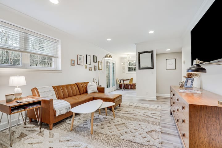 Quiet Arlington Abode - Arlington, VA